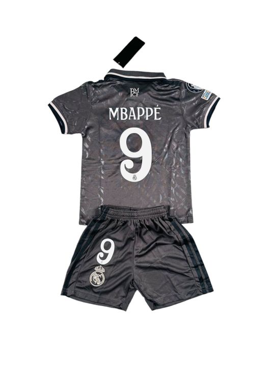 Mbappe full kit for Kids Black Edition Real Madrid FC - Available ...