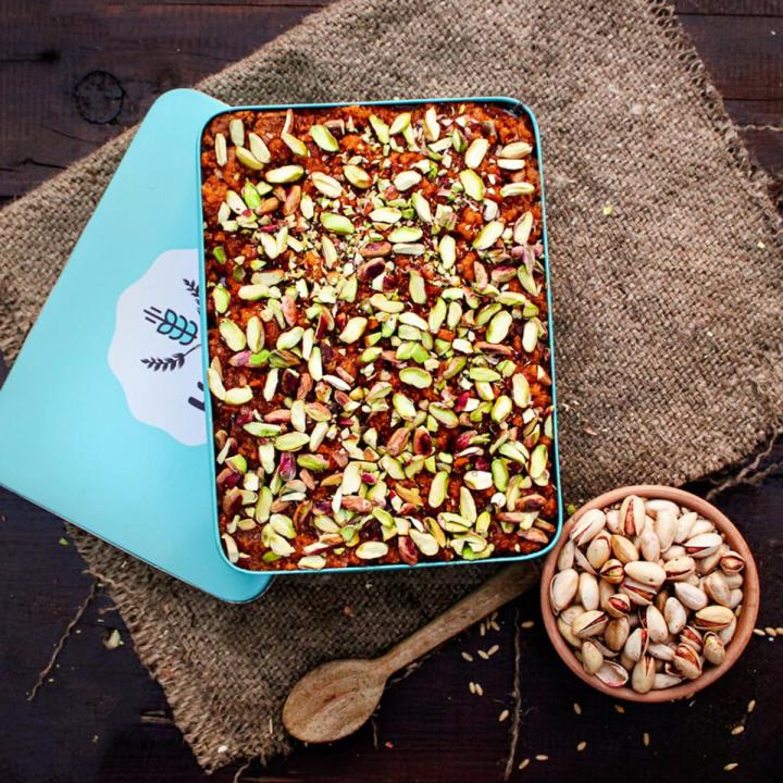 Multani Zafrani Kaju Sohan Halwa by Rewari Sohan Halwa[500 Gm ...