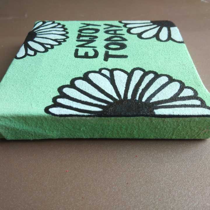Canvas painting "Daisy Delight" 4x4 inches size, perfect for a table ...