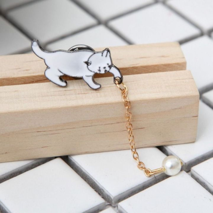 Clothing Accessories Cartoon White Cats Pins Funny Metal Kitten ...