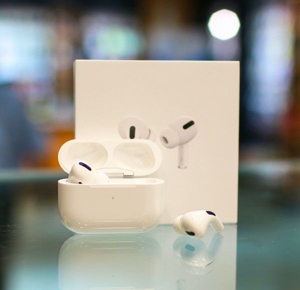 Airpods Pro 2nd Generation Premium Quality USA version AAA Grade | Daraz.pk