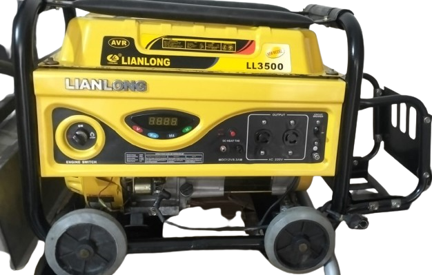 LIANLONG LL3500 -3KW Self Start Petrol Generator(40 hours Used running ...