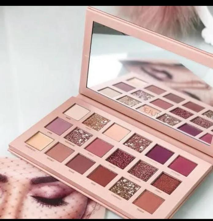PROFESSIONAL Eyeshadow Palette 18 versatile shades | Daraz.pk