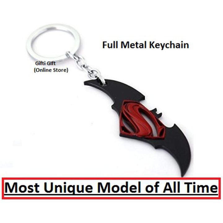 DC Batman Vs Superman Large Metal Car Keychain - Batman & Super man ...