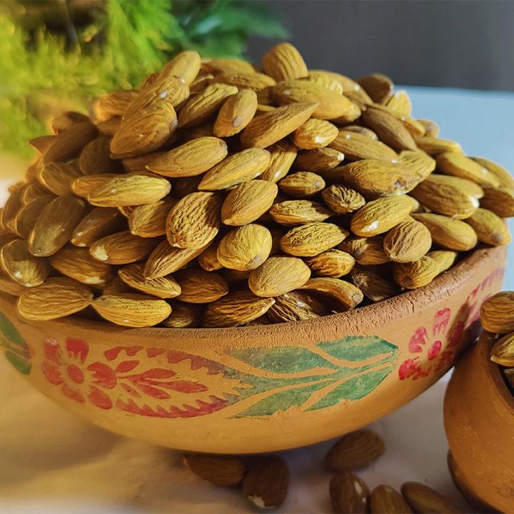 American Almond Badam(kernels) Small Giri; 1 Kg box | Daraz.pk