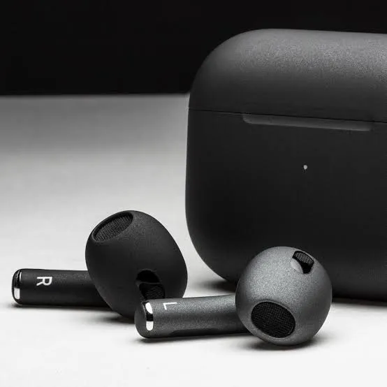 Apple Airpods 3 Black & White (3rd Generation) With Extreme Sound ...