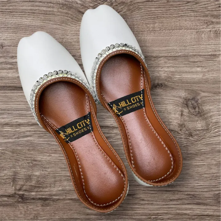 white desi khussa with soft padding | Daraz.pk