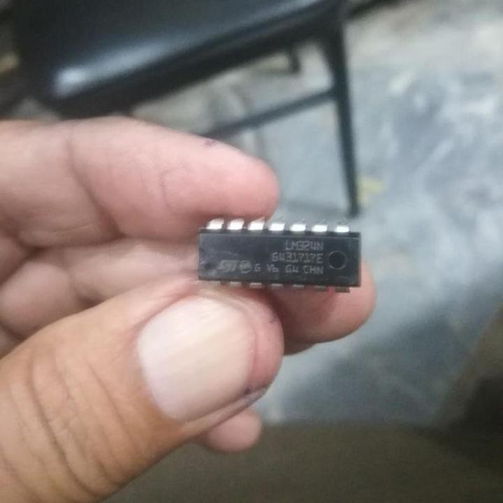 Pack of 100 - LM324N Quad Op-Amp 100Pcs LM324 DIP14 Quadruple Operational Amplifier IC | Daraz.pk