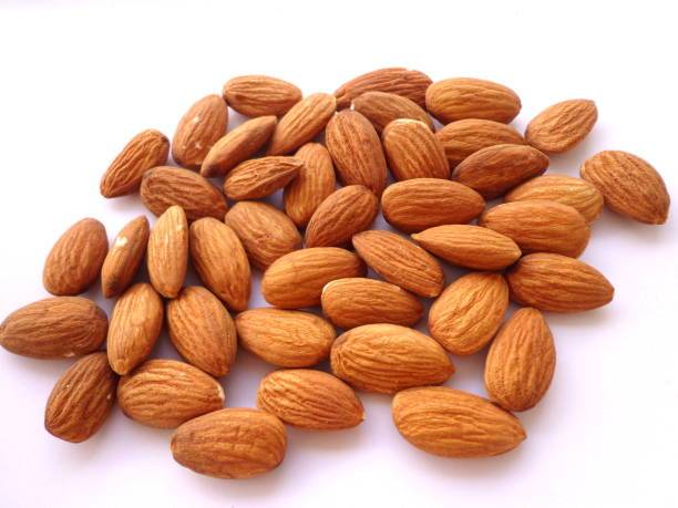 High-Quality Almond Badam Giri Without Shell – 1KG Pack – Fresh ...