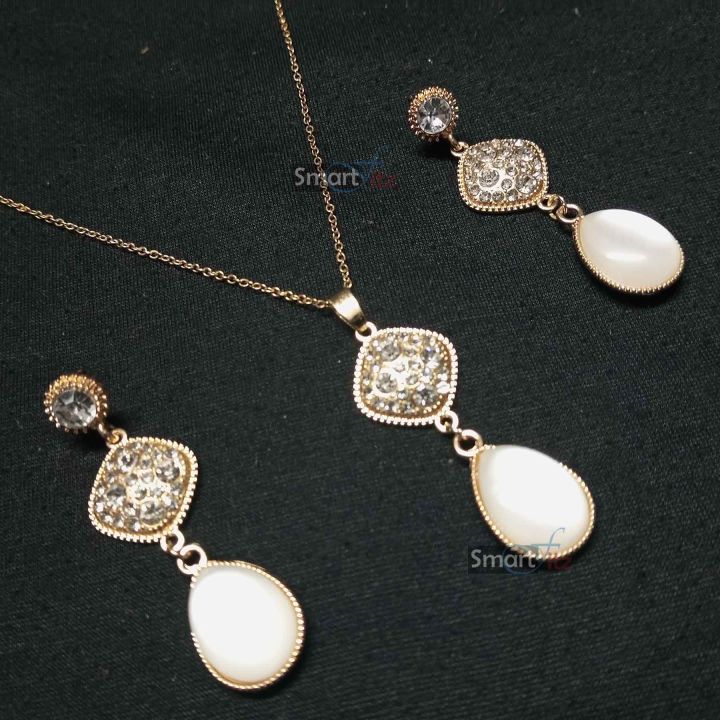 New and Elegant design Jewellery Set for Girls - Neckless, Drop ...