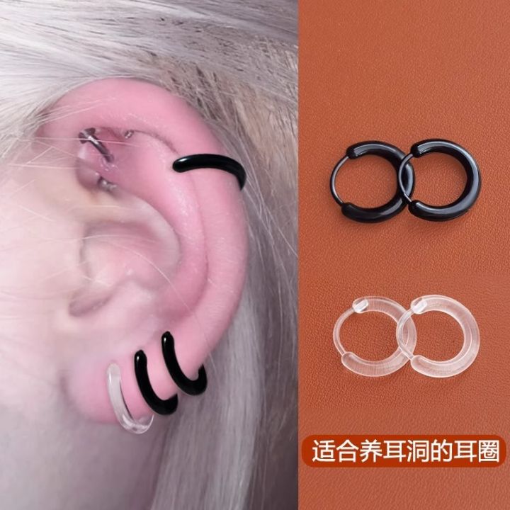 [Everyone says it looks good] Black Resin Ear Hoop Ear Piercing Sleep ...