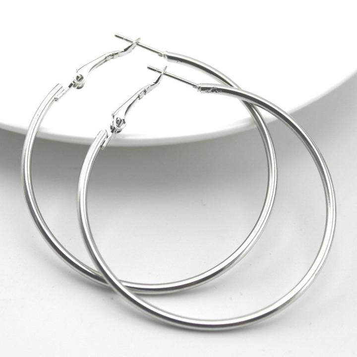 New Good Looking and Stylish Hoops Earring for Women's-Golden | Daraz.pk