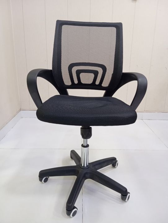 Office Revolving computer chair | Daraz.pk
