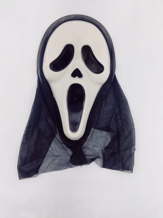 Classic Scream Ghost Mask with Hood for Halloween - Spooky and Iconic ...