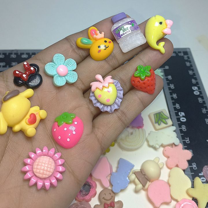 Pack of 8/16pcs, High Quality Mix Design Charms/Shapes, Random size ...