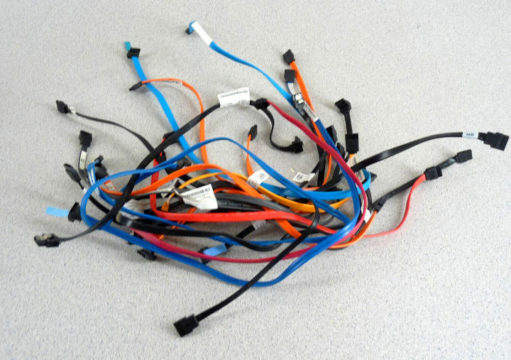 SATA CABLE FOR PC HARD DRIVE, SSD, DVR Branded Pull Out. | Daraz.pk