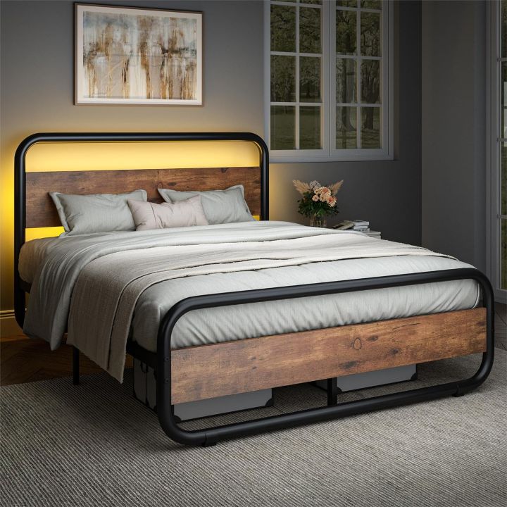 Metal Platform Bed Frame with Wooden Headboard and Footboard, Modern ...