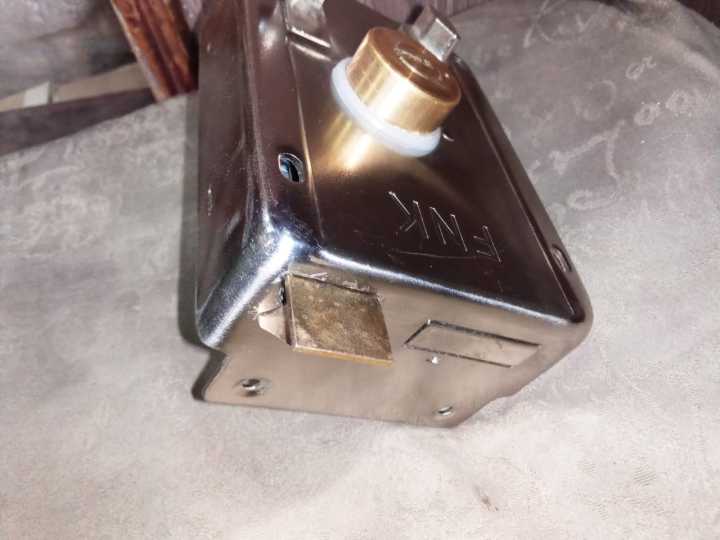 Main Gate Lock High Security lock with 5 keys and high stain finish and ...