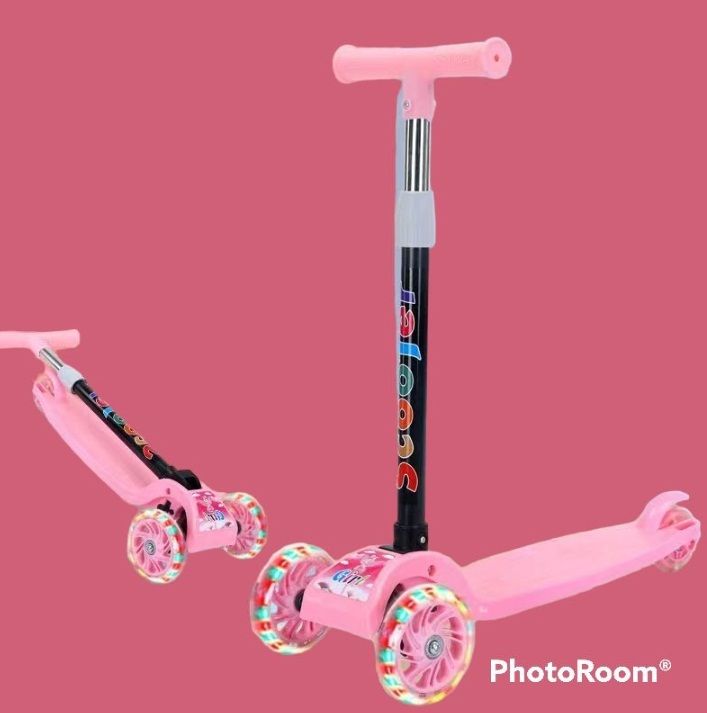 Kids Scotty Fiber Made Silcion Tyre with Wheel Lights | Daraz.pk