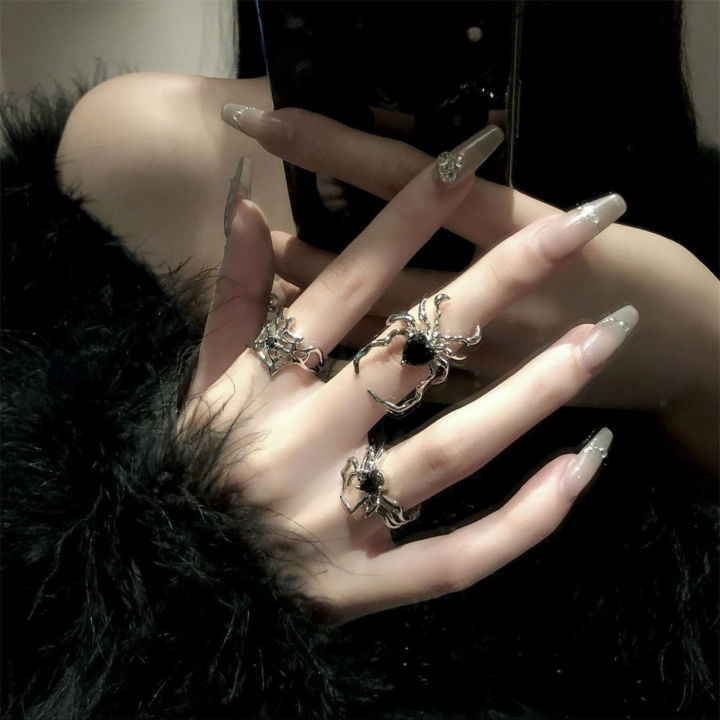 Unisex Finger Rings Web-Patterned Electroplated Black Gothic Rings ...