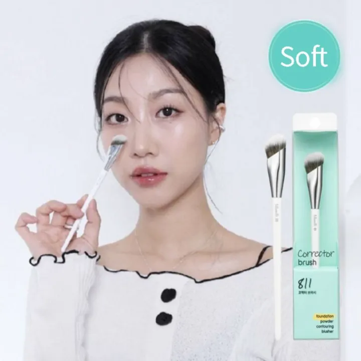 New Oblique Head Face Foundation Brushes White Color Foundation ...