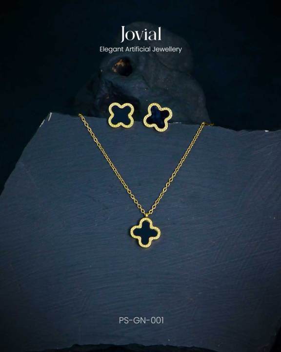 Gold Clover Pendant Set with Crystals | Daraz.pk