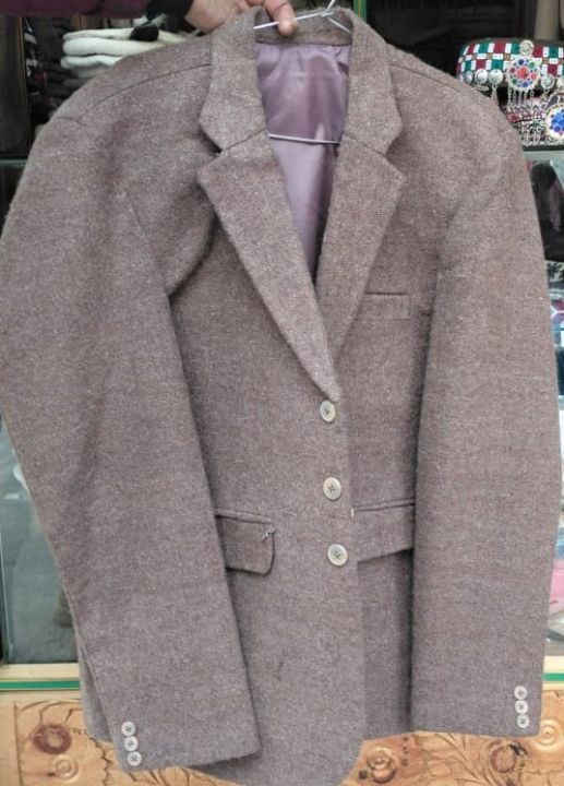 PURE GILGIT WAISTCOAT MADE OF PURE WOOL STUFF | Daraz.pk