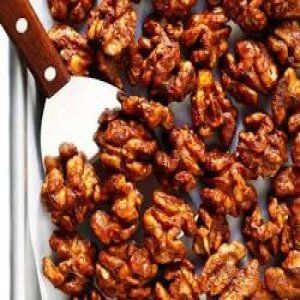 Gilgiti Akhrot - Best Walnuts Fresh and Easily Breakable - 1 Kg | Daraz.pk