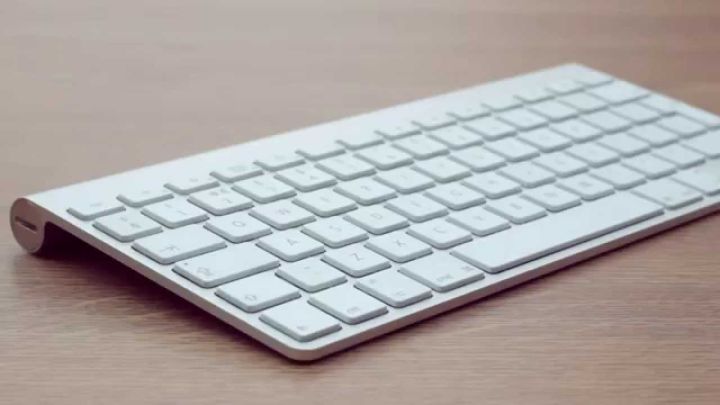 Apple wireless keyboard magic 1 | Daraz.pk