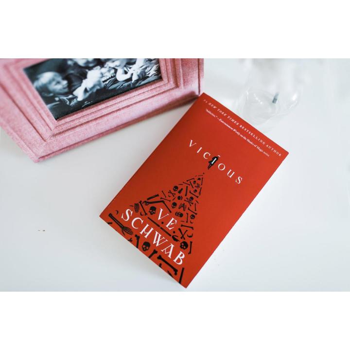 Vicious Book by V. E. Schwab | Daraz.pk