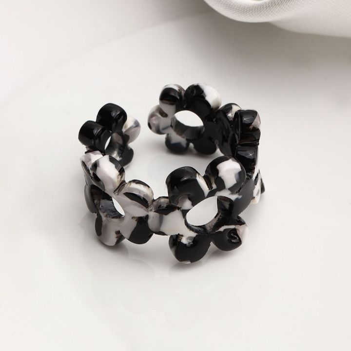 Women Fashion Acetic Acid Flower Resin Vintage Finger Ring Opening ...