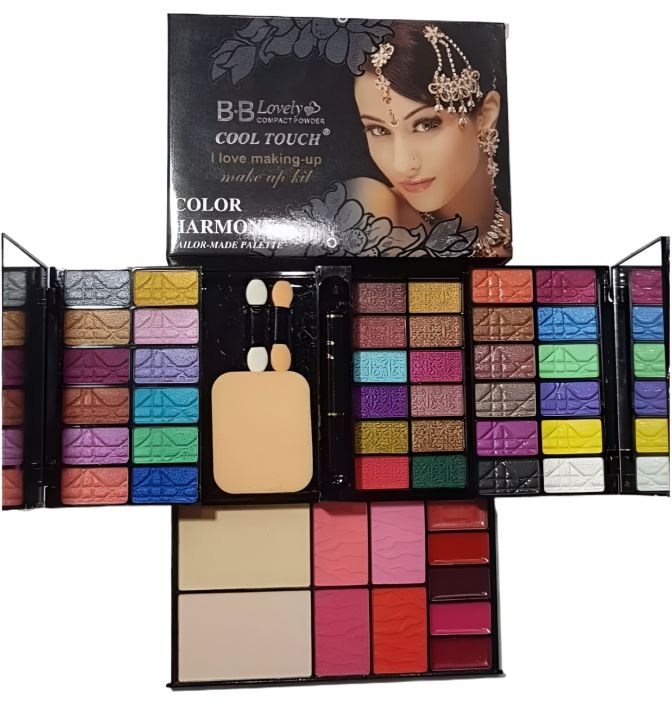 Best Gift Makeup Kit for Professionals and Bridals Professional Makeup ...