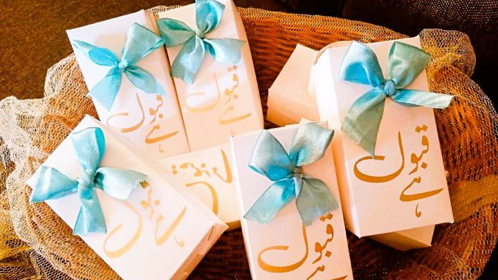 Qabool Hai Nikkah Bid Boxes (Blue Ribbon) (25 pcs Pack) (Size : 2.5'' x ...