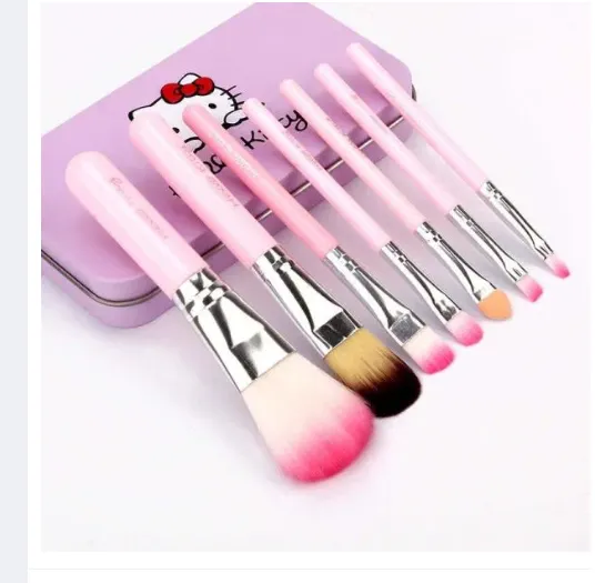 Hello Kitty Brushes Professional Makeup Kit Set 07 Pcs khanani shop ...