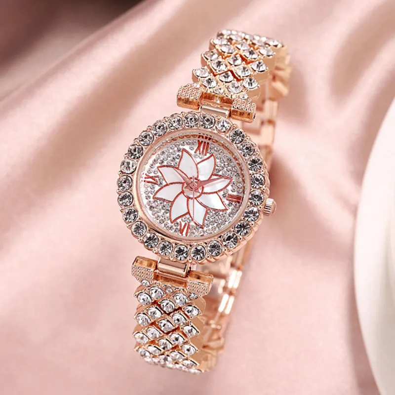LooKeo mall 2pcs Gold Diamond Quartz Watch and Metal Bracelet Fashion Jewelry Watches for Ladies Women Daraz.pk