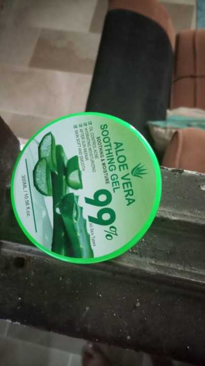 Aloe Vera Gel 300ml | Natural Moisturizer and Soothing Agent | Daraz.pk
