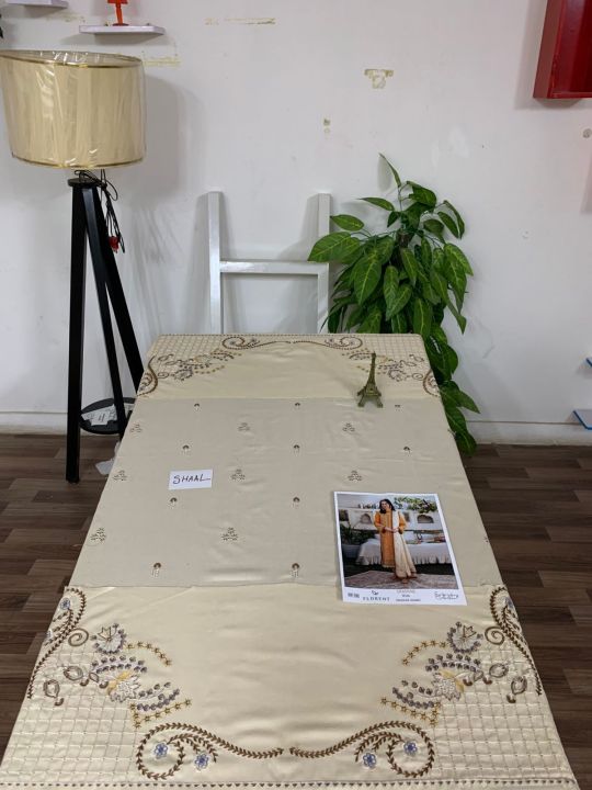 Winter Bareeze Embroidered 3-Piece Dhanak Suit – Women Dresses ...