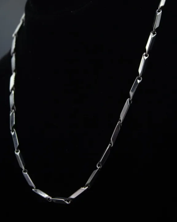 Linear luxe chain | Daraz.pk: Buy Online at Best Prices in Pakistan ...
