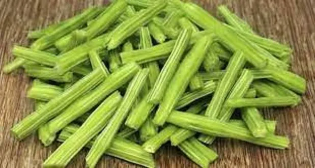 Pack of 30 Moringa Seeds 100 percent germinate Sohanjna Tree Plant ...