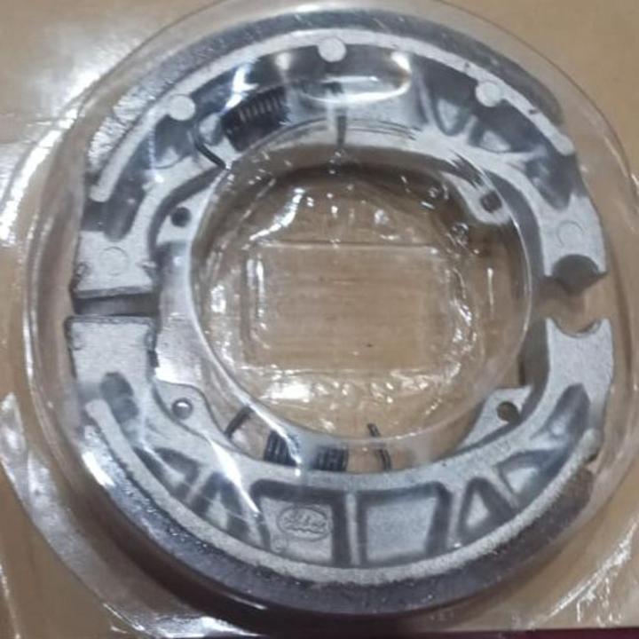 BRAKE SHOE SET GD110 SUZUKI FMC LATHER IMPORTED GOOD OEM QUALITY | Daraz.pk