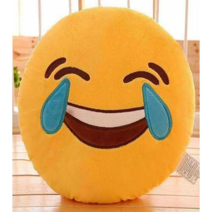 Smiley Face Emoji Cushion | Daraz.pk