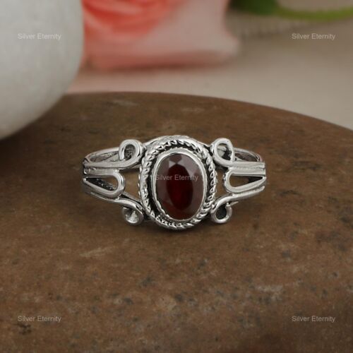 Simple Design Woman Silver chandi Ring | Daraz.pk