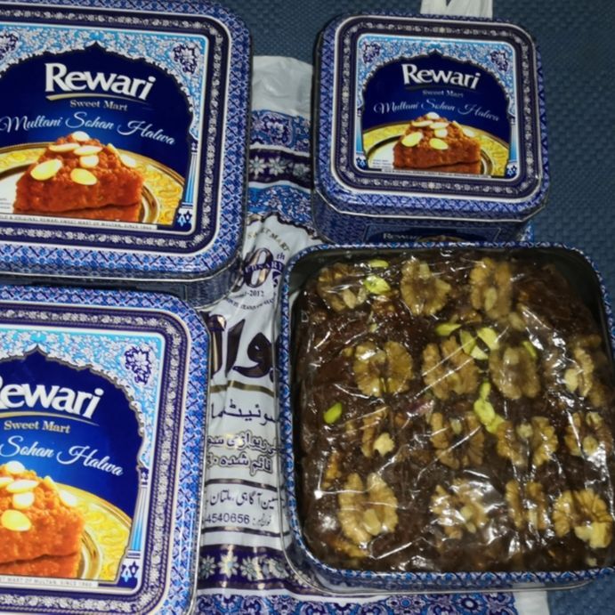 Rewari Sohan Halwa - Walnut - Multani Sohan halwa 1Kg - Rewar Multan ...