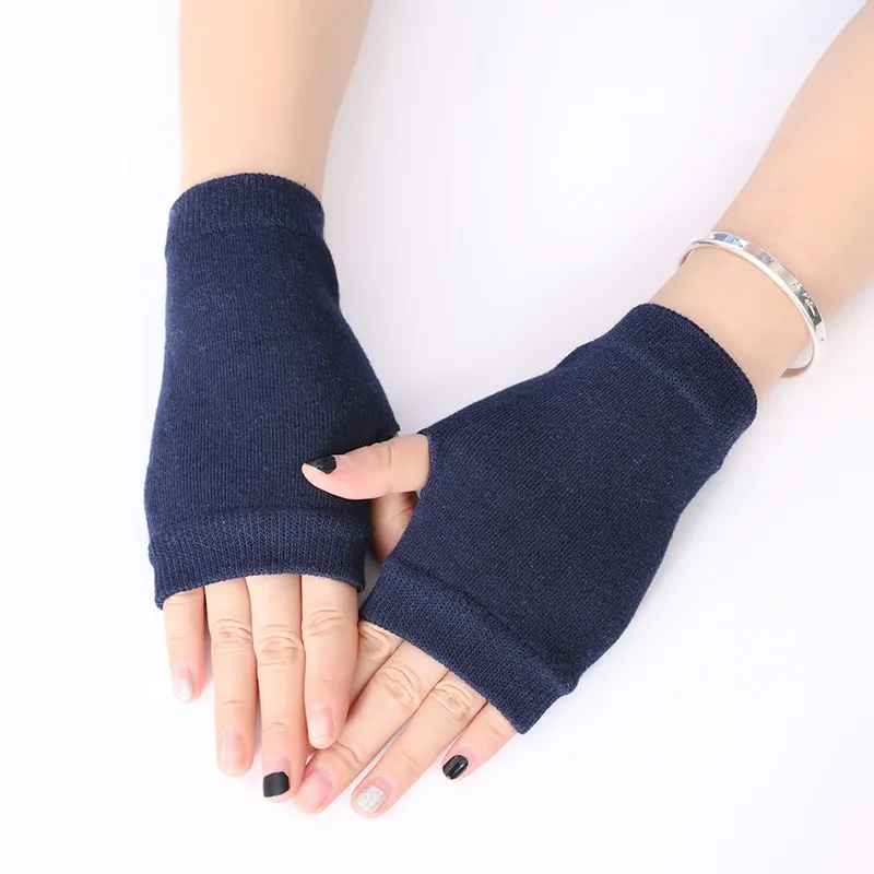 Hand gloves without fingers store