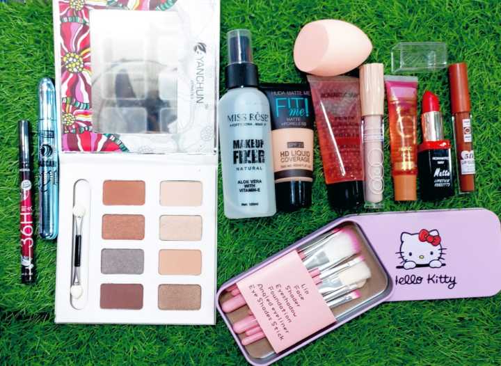 Premium Ramadan Special Makeup Bundle - 12-in-1 Complete Beauty ...