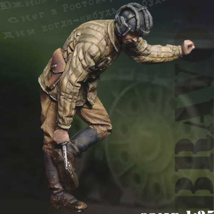Wilder 1/35 resin soldier model World War II military theme standing ...