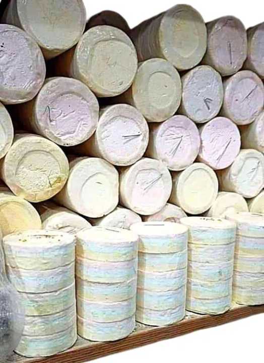 Pack of 5 Calcium Boost Calcium Block for Stronger Bones and Eggshells ...