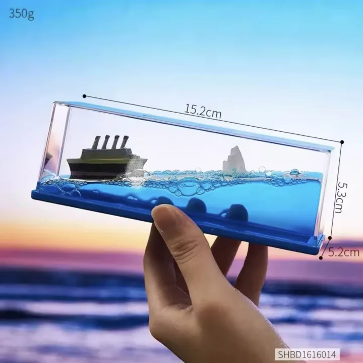 T.Q Thousand Sunny Fluid Liquid Drift Barco Playful Ship Bottle Living ...