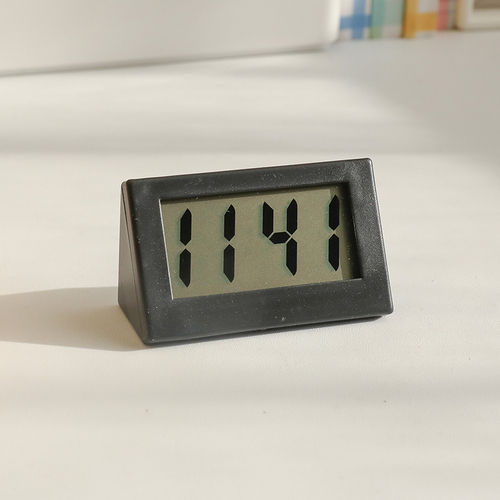 Cute Mini Table Clock Desktop Ins Desk Clock Students Small Portable ...