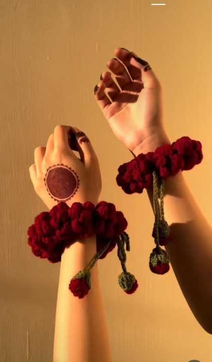 Crochet Gajray One pcs , Gajray for Girls , Crochet Rose Gajray for ...